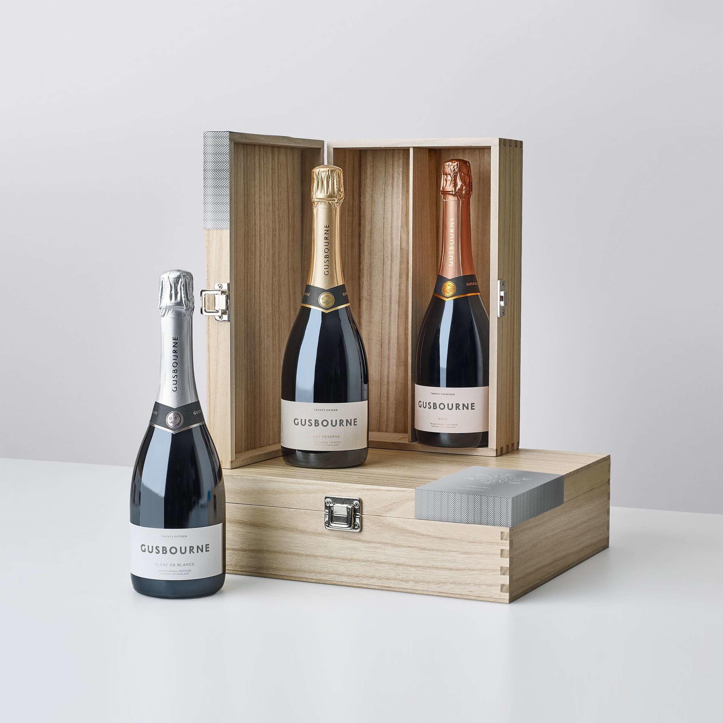A Sparkling Pair | Gusbourne Fine English Wines